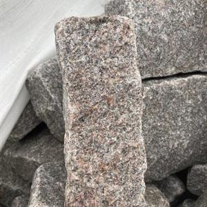 Storgatsten HALV Bohus Grå/röd ca20x14x7cm Big bag 1000 kg - Stenvaruhuset